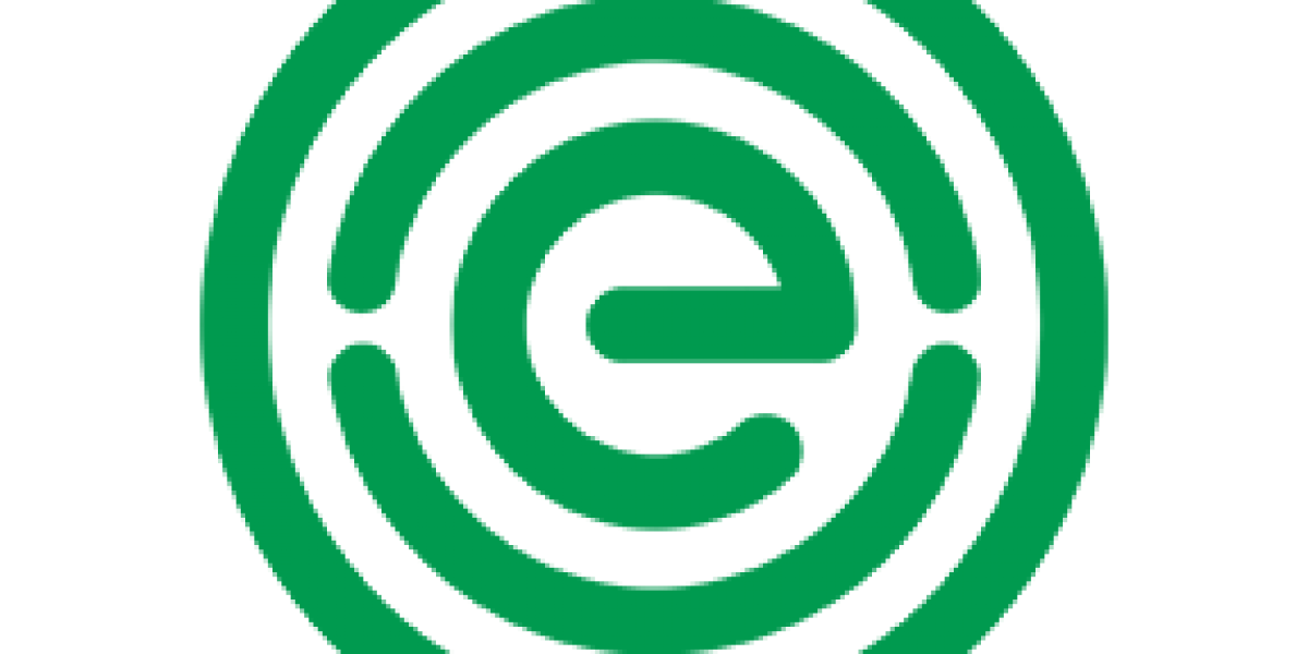 Aimee Dewing | Environmental Working Group