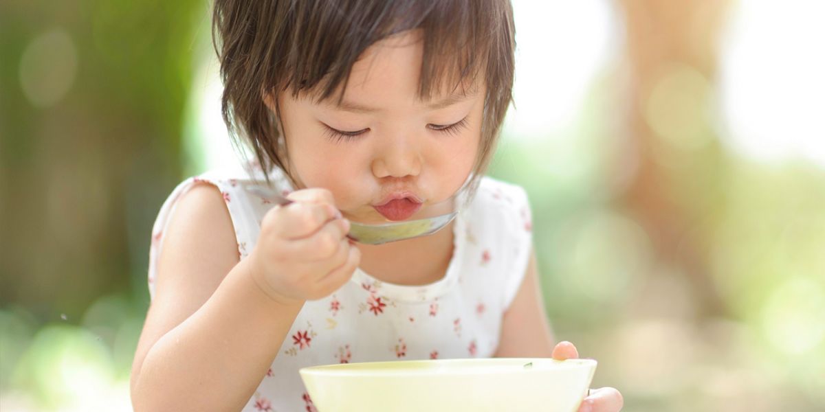 can too much food coloring make you sick