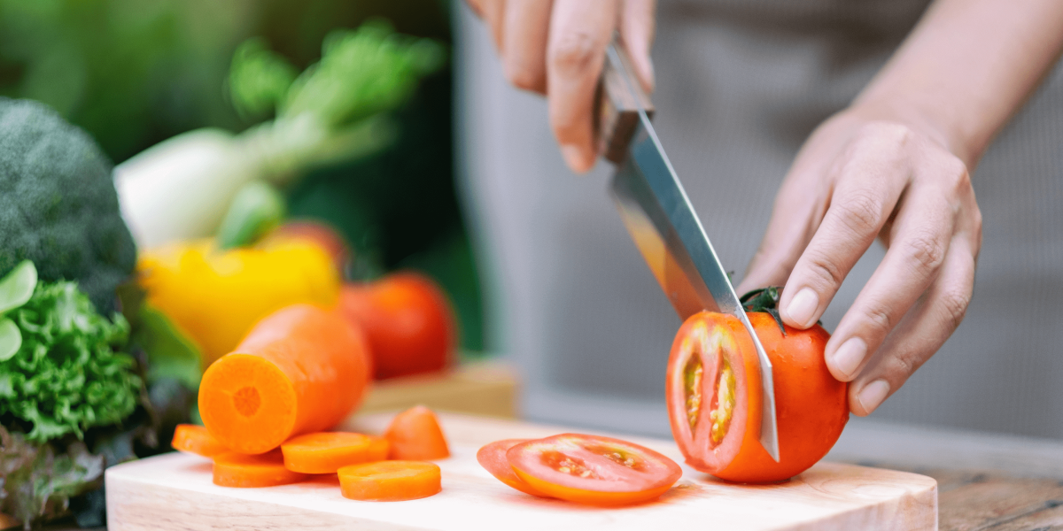 Making meals without microplastics: Tips for safer cutting boards ...