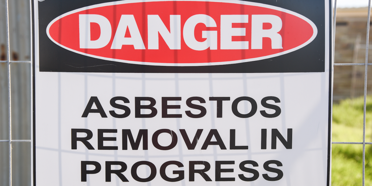 How Trump’s EPA is Keeping Asbestos Legal | Environmental Working Group